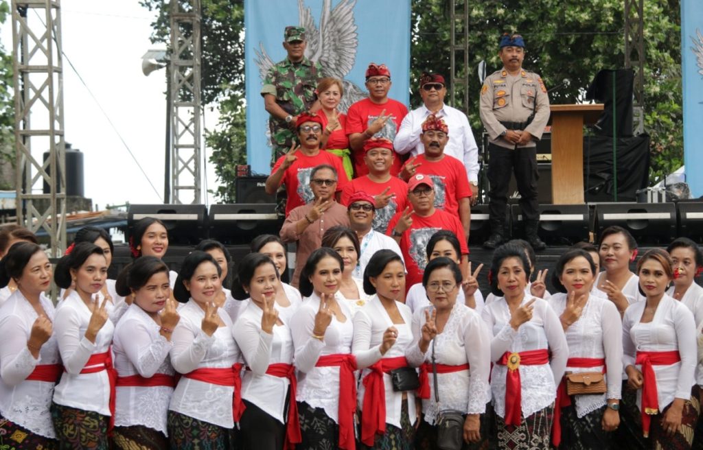Bupati Sanjaya Apresiasi Kedungu Beach Festival | Kurvanetwork.id